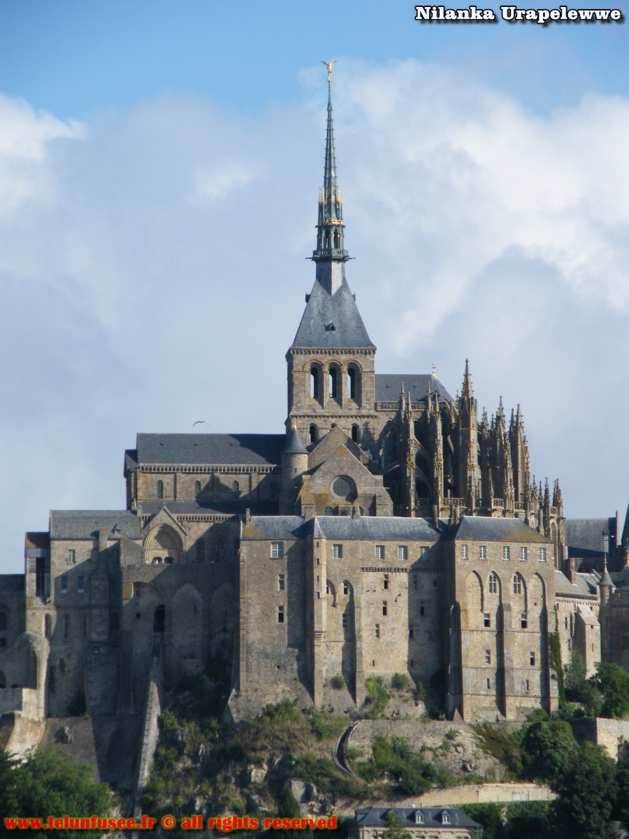 nilanka-urapelewwe-blog-voyage-france-lemontstmichel-travel-blog ...