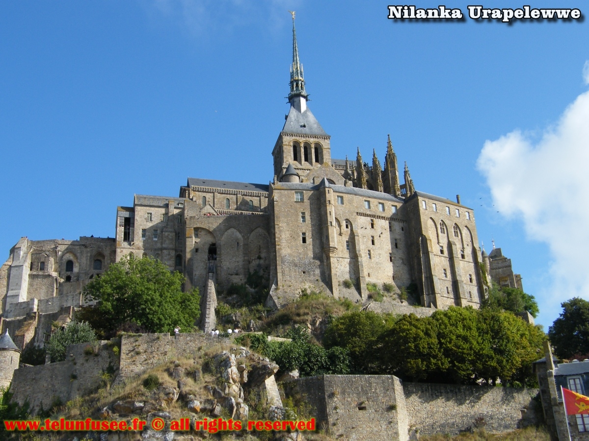 nilanka-urapelewwe-blog-voyage-france-lemontstmichel-travel-blog ...